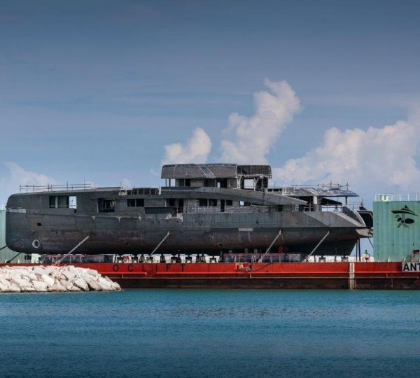 Yacht VOICE, CRN | CHARTERWORLD Luxury Superyacht Charters